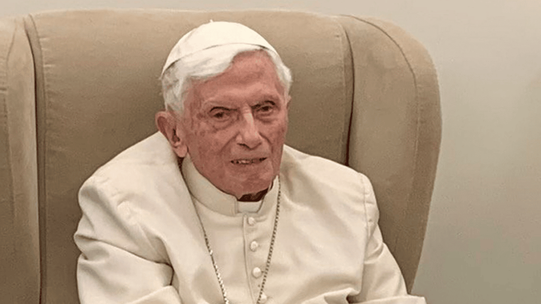 Las últimas palabras de Benedicto XVI antes de morir – INFOVATICANA