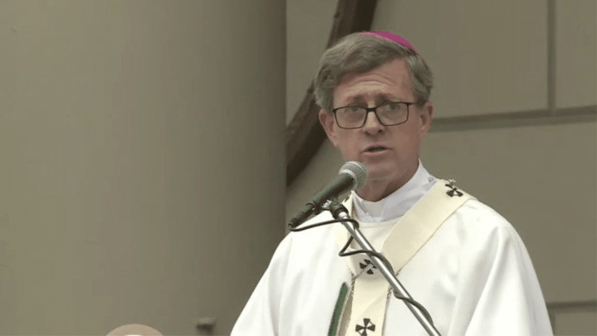 García Cuerva recuerda que "la Misa es algo sagrado" y el obispo ...