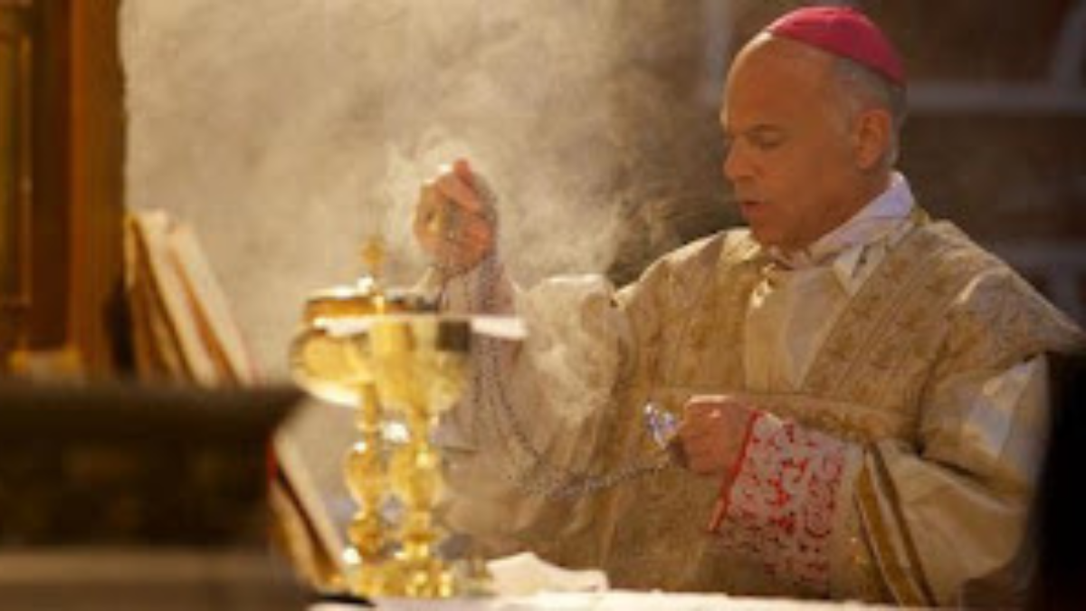 “La Misa tradicional evangeliza con belleza y verdad”: Arzobispo de ...