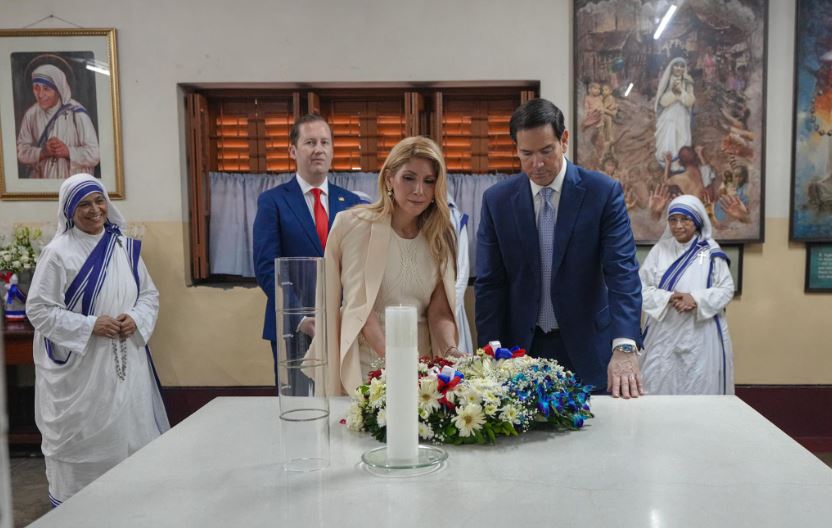 Marco Rubio visited Mother Teresa’s tomb in Calcutta – INFOVATICANA
