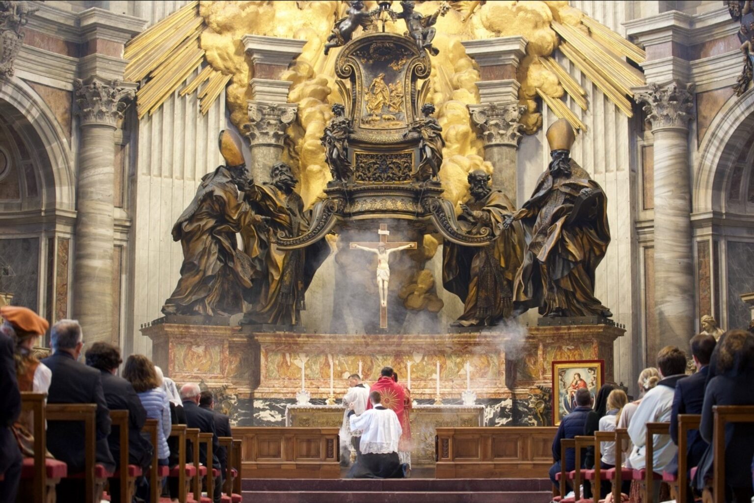 The Traditional Mass will return to the altar of the Chair of the ...